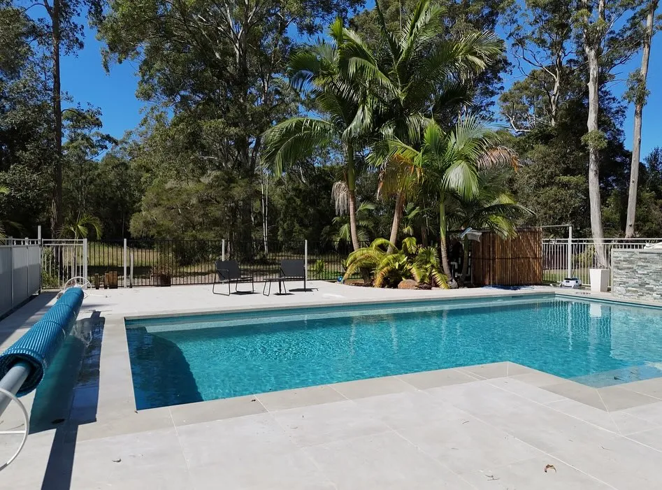 Striking Concrete Pool in Kangy Angy | Tropical Pools of Australia